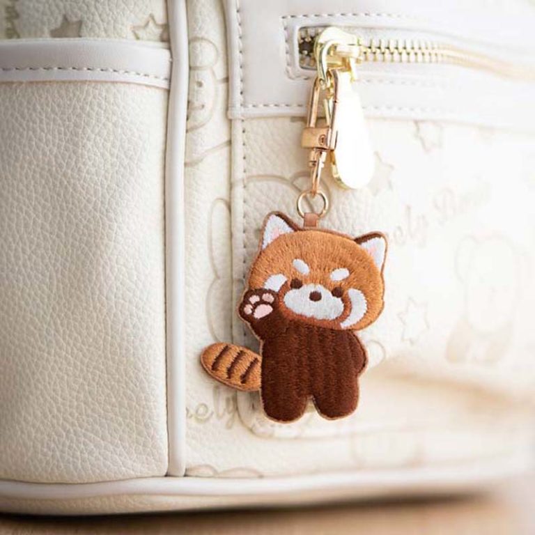 Embroidered Red Panda Keychain Cute Embroidered Lesser Panda Key Rings ...