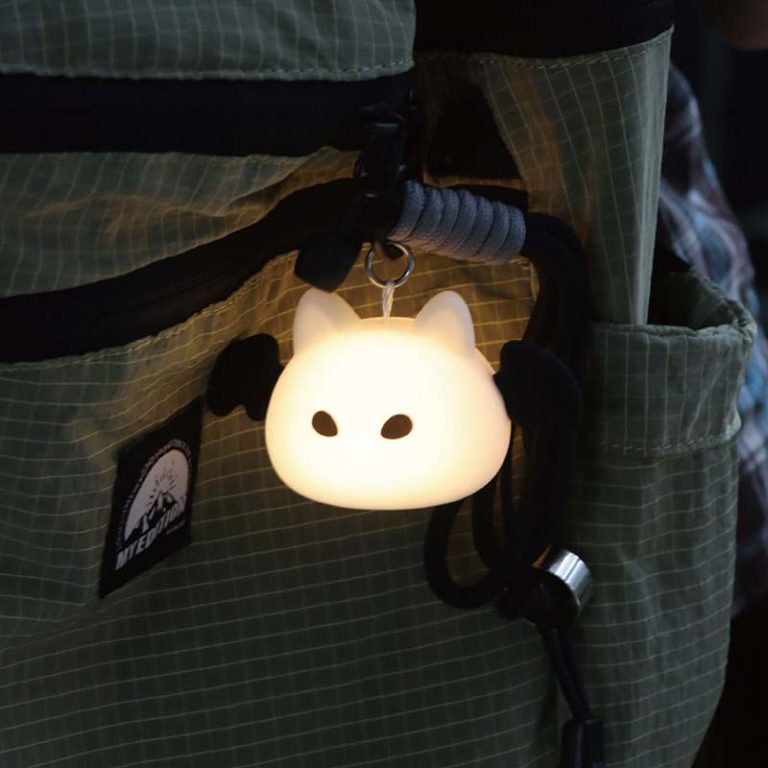 Bat Night Light Pendant Rechargeable Bat LED Keychain - RegisBox